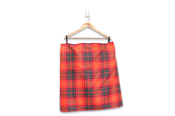 Only Worn Once Burns Modern Kilt – MacGregor and MacDuff